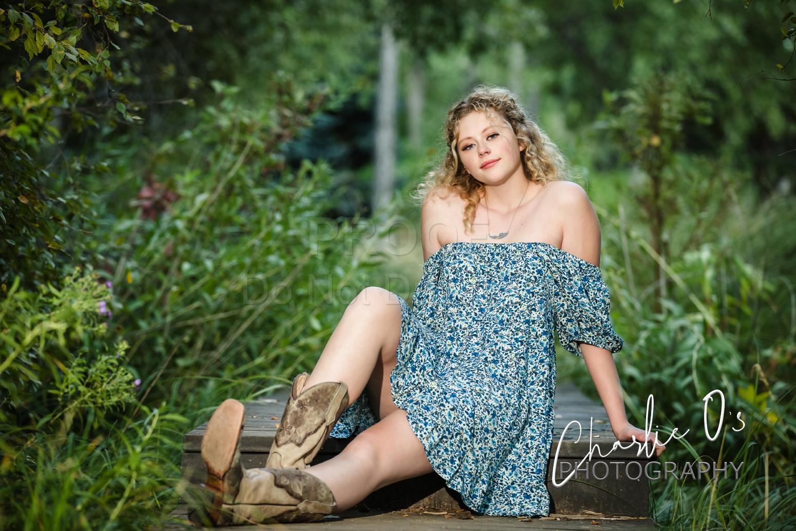 Victoria's Senior Portraits - Senior Portraits - Charlie O's Photography